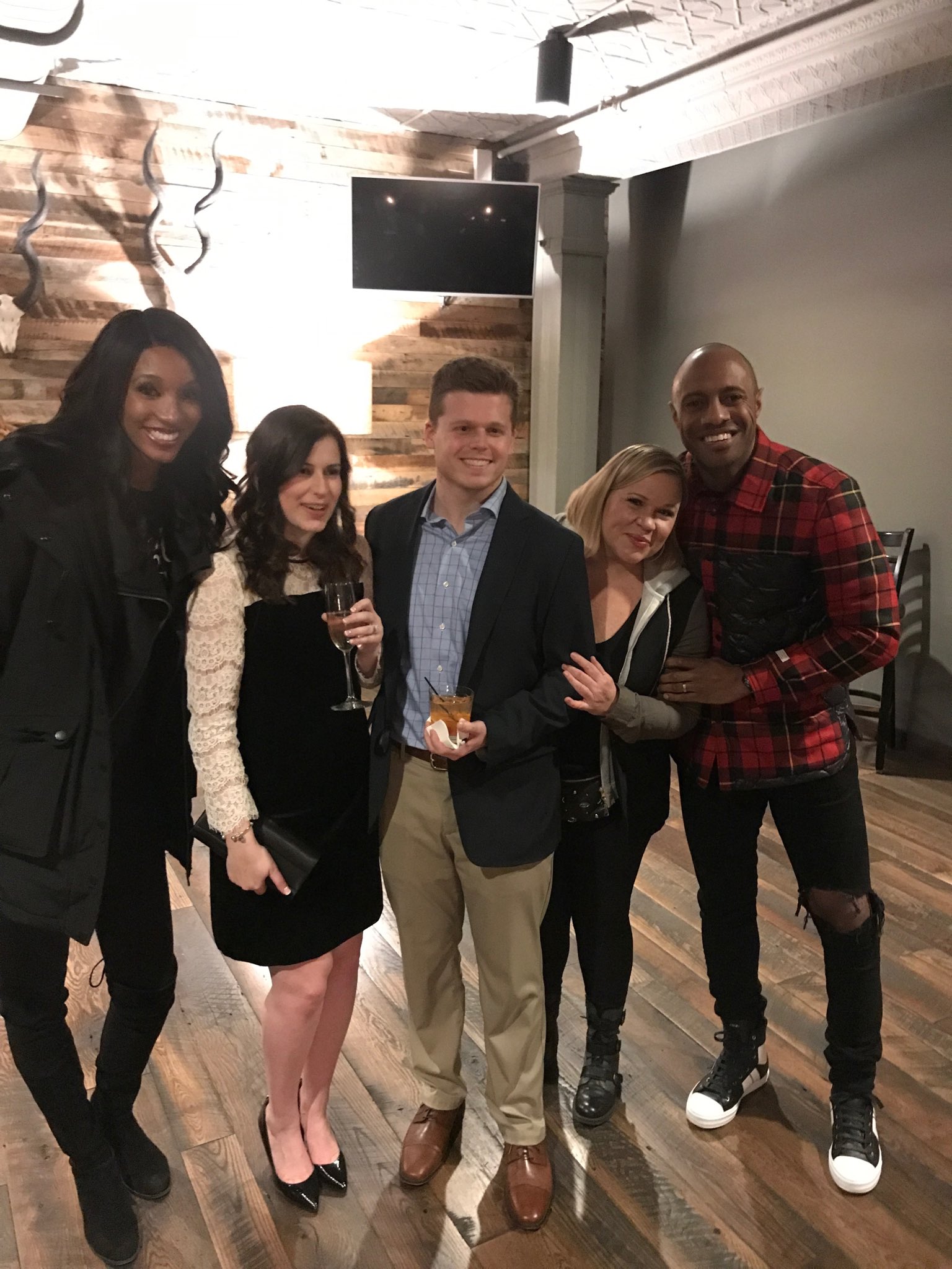 Is Holly Rowe Married - 2024 Company Salaries