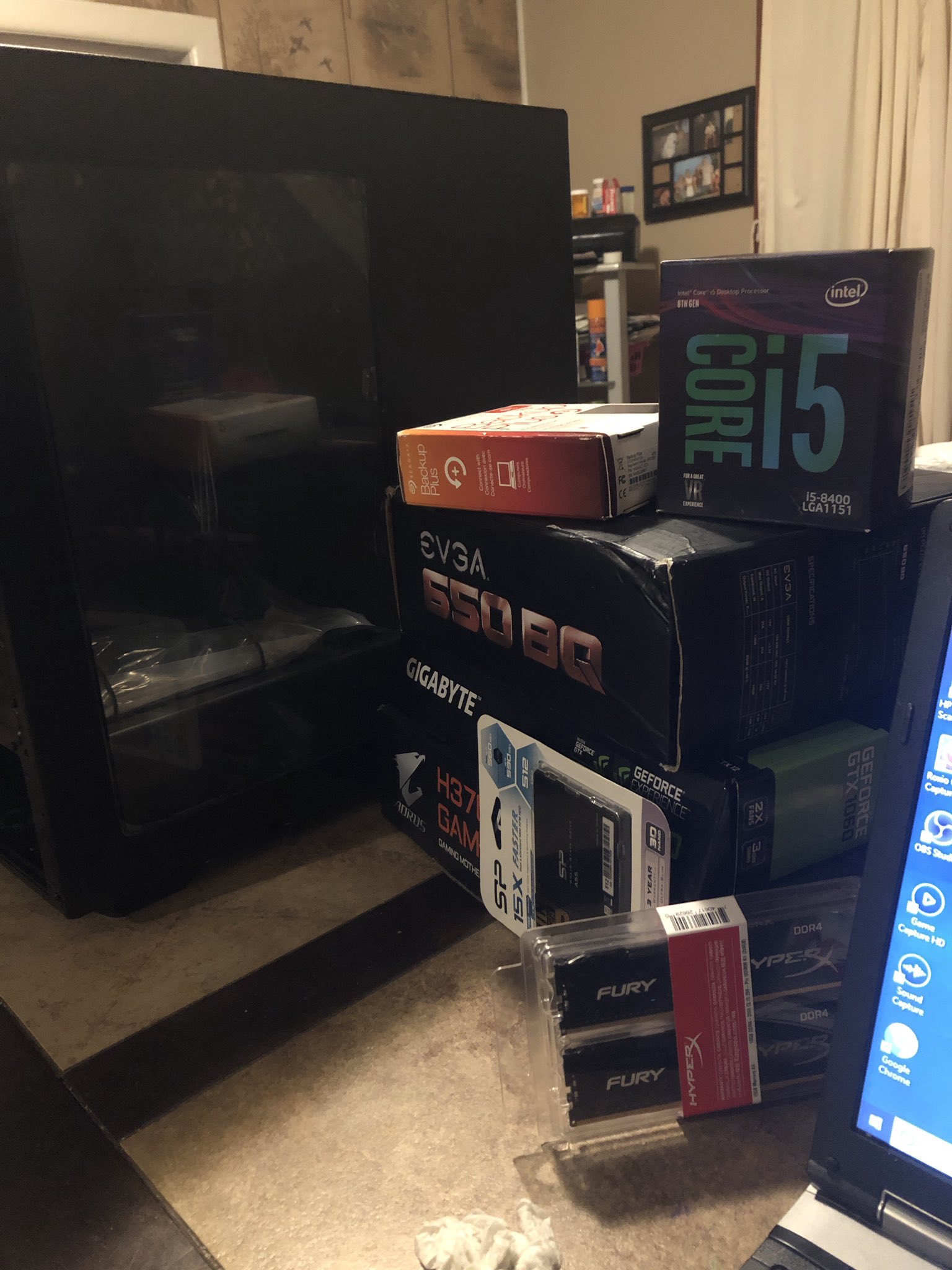 Trapzilla on Twitter: "It’s time to build this gaming pc 💪🤪 https://t.co/89WWro6Kck" / Twitter