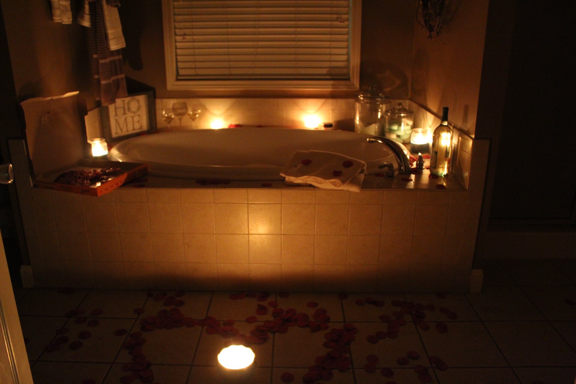 Bubble Bath With Candles And Wine