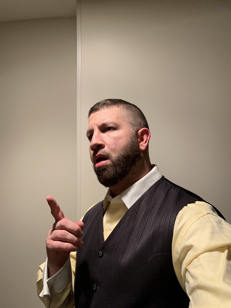 18 best Twitter @shanehelmscom images on Pholder | Ace Reporter Gregory ...