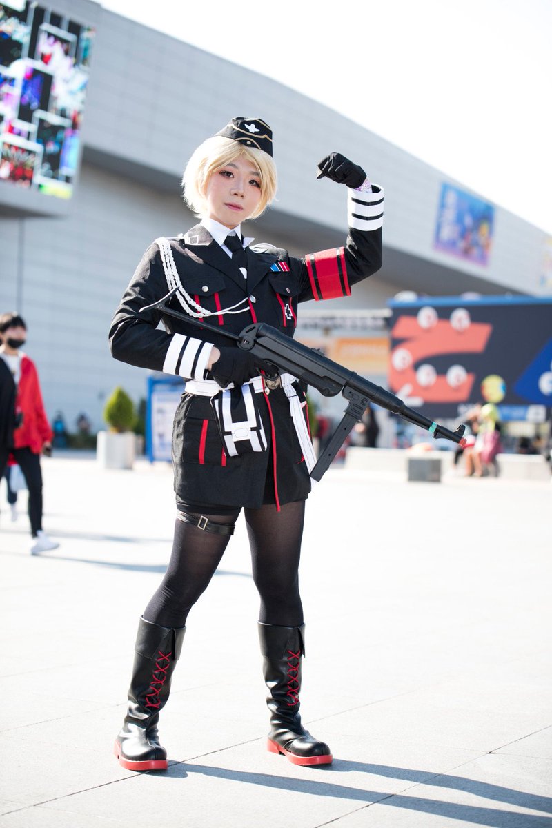 HitcH_DriesseN (@perotoss400) さんのイラスト・マンガ作品まとめ (18 件) - Twoucan