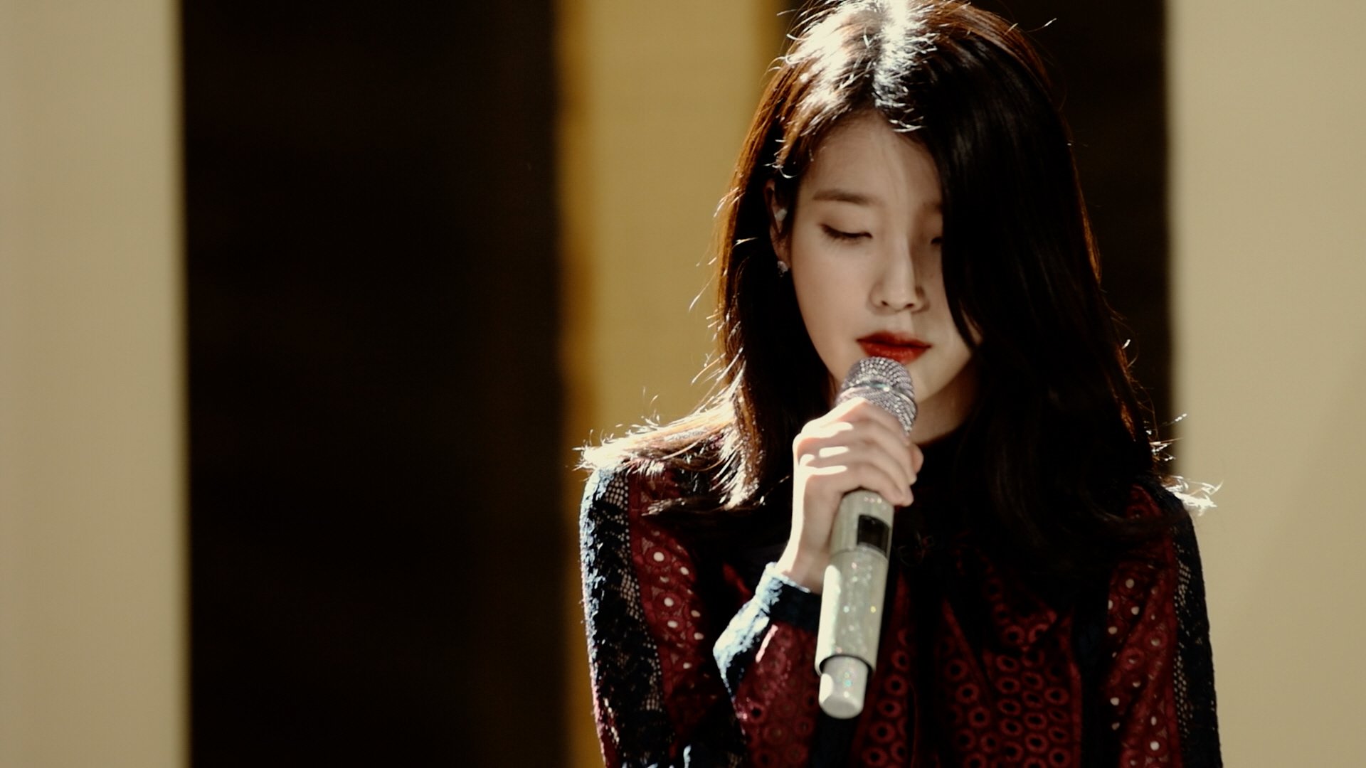 IUmushimushi on Twitter: "JTBC Your Song Episode 2 #IU #아이유 Clips https://t.co/0ZonJ41sUd https ...