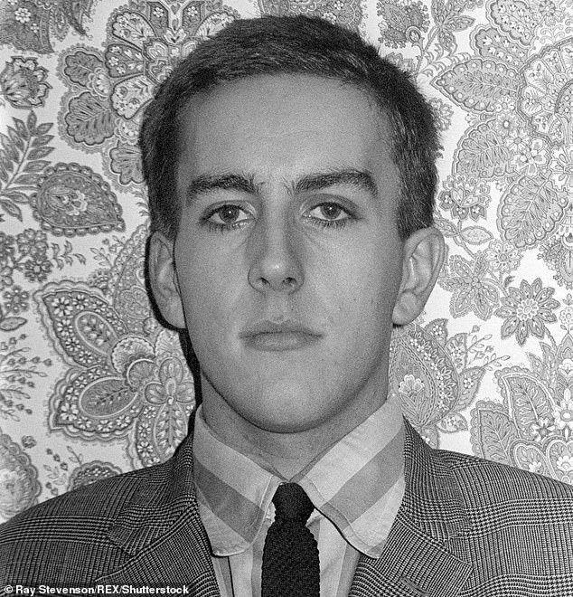 [Radio 49] #3809 - Enjoy Yourself, It's Later Than You Think ...