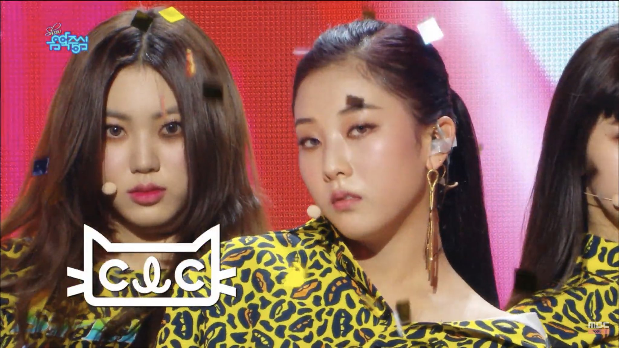 𝐒𝐎𝐑𝐍 𝐓𝐇! on Twitter: "190215 #CLC #씨엘씨 @ KBS Music Bank 🔗 https://t.co/MCFO3LjRy1 #CLC_No_1 #No ...