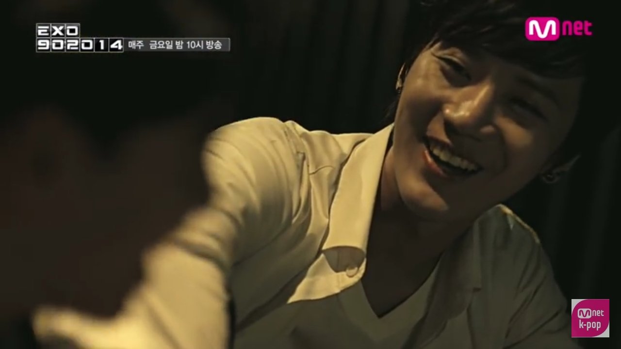 T🌕 - Semi IA on Twitter: "Chittaphon Leechaiyapornkul (Ten) EXO Suho / MV Remake G.O.D - To My ...