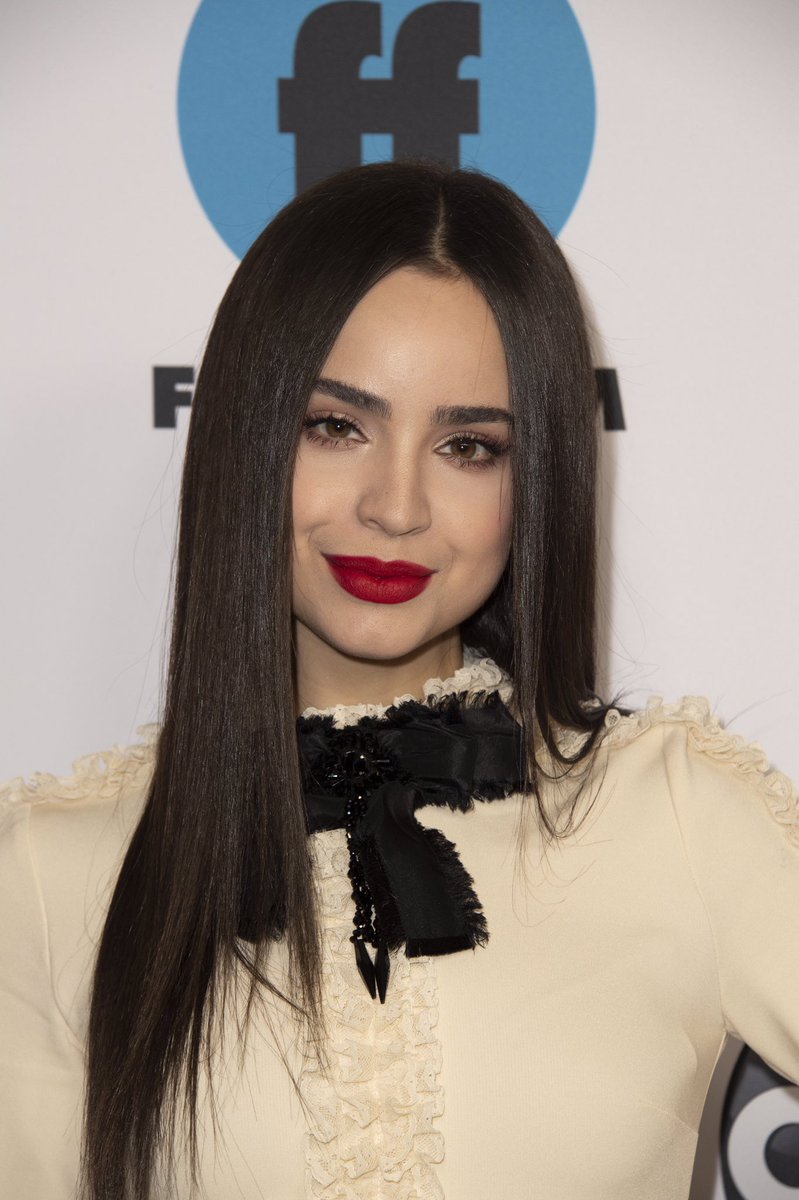Sofia Carson's Natural Beauty: No Makeup Looks