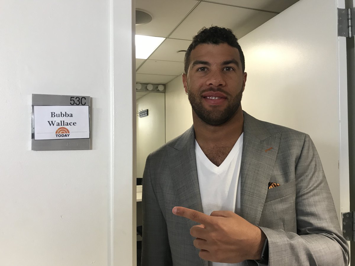 Nascar On Twitter Tune In Now To Check Out Bubbawallace On