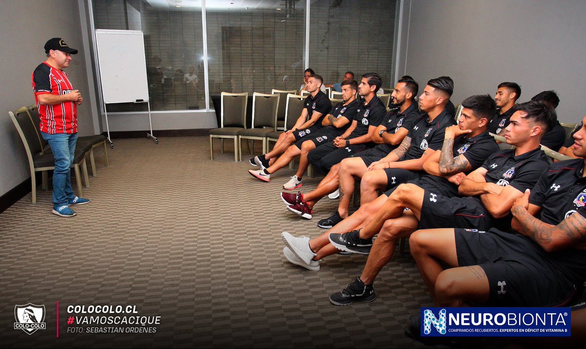 Héctor Sáez, protagonista de la célebre foto del bombero exhausto, se ...