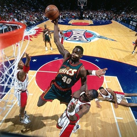 Hakeem Olajuwon Dunk