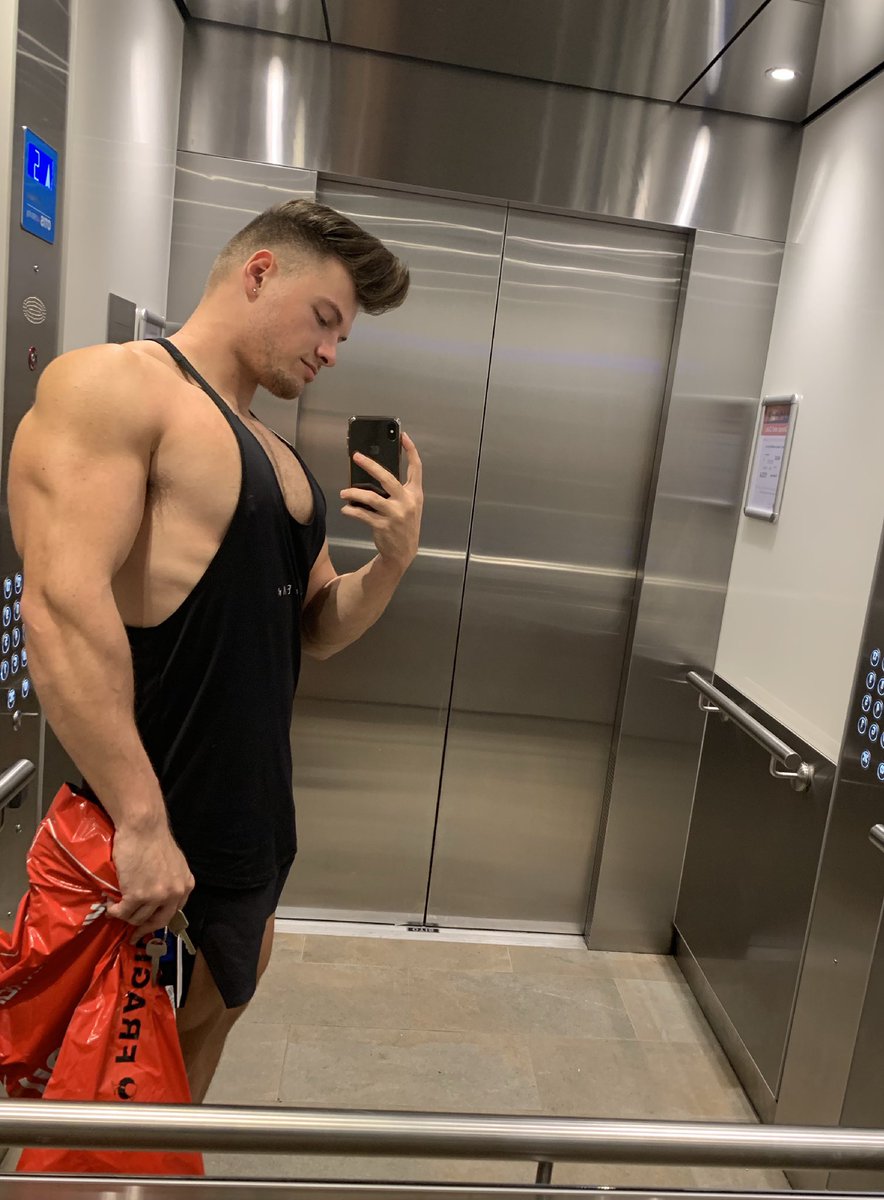 Cant Wait To See What My Physique Looks Like In A Year Or Two 😛💪🏽😏 5193