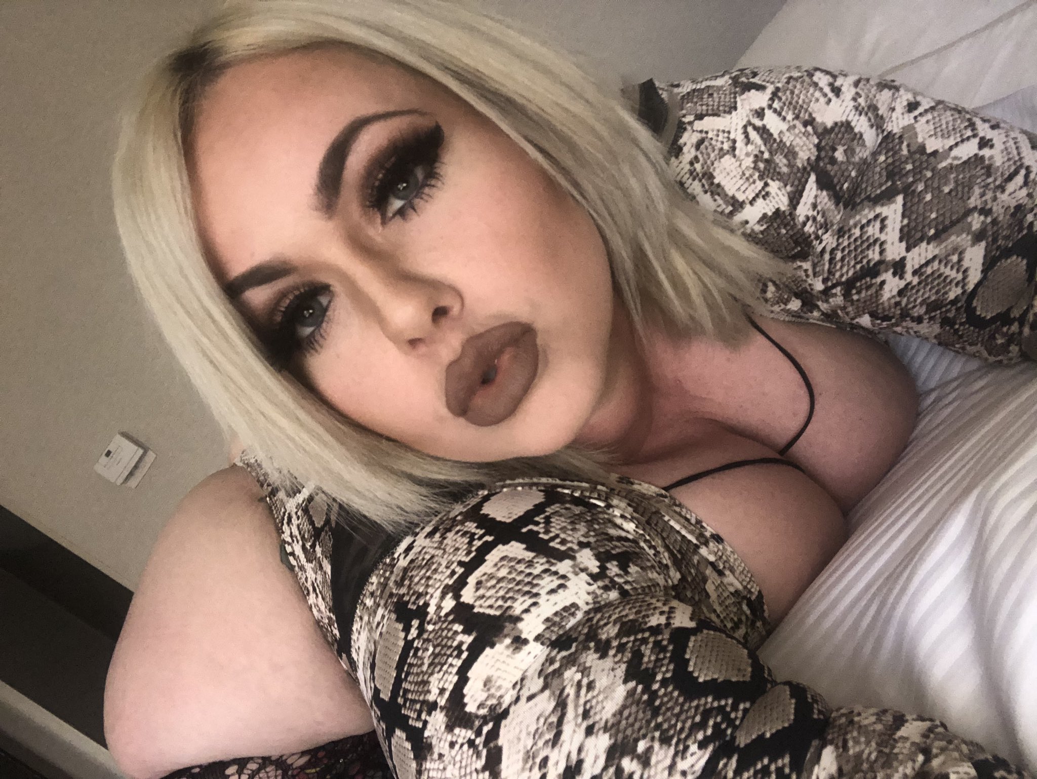 marilyn_melons on Twitter: "https://t.co/3SkfAp3Kbm ‼️‼️‼️‼️ ️ ️ ️ ️🔥🔥💯💯💯‼️‼️‼️ https://t.co ...