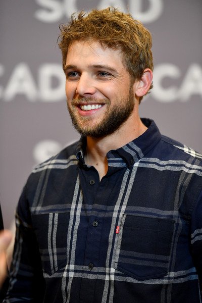 Max Thieriot Twitter
