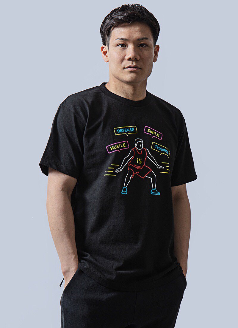 伊藤 俊亮（Shunsuke Ito） on Twitter: "最後はアキ。めっちゃディフェンスしてますね!!個人的にこのカラーリングだと、なんとなくATCQのジャケ写を思い出す世代です💿🎧 ...