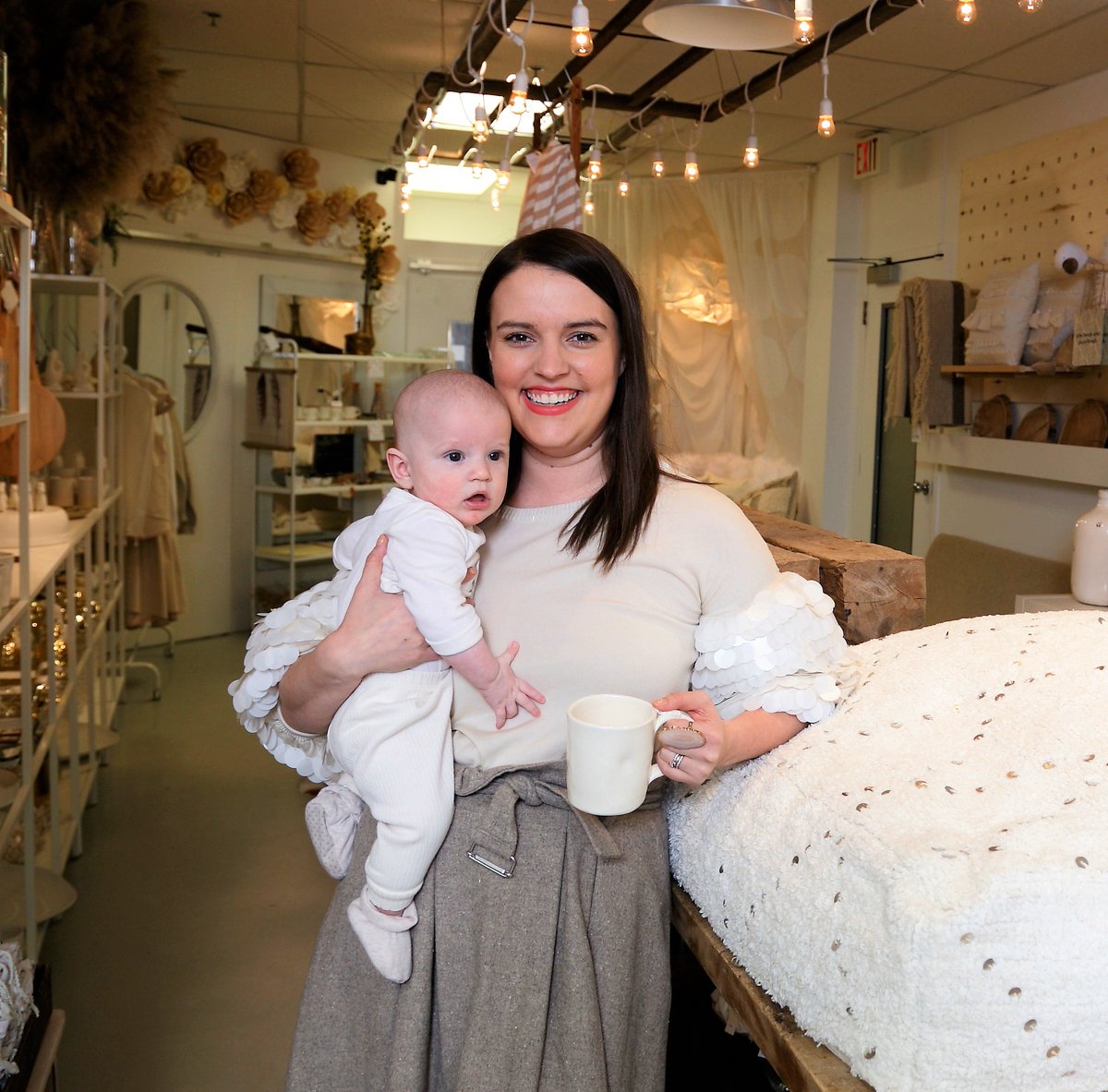 Jennifer Lofthouse's Instagram, Twitter & Facebook on IDCrawl