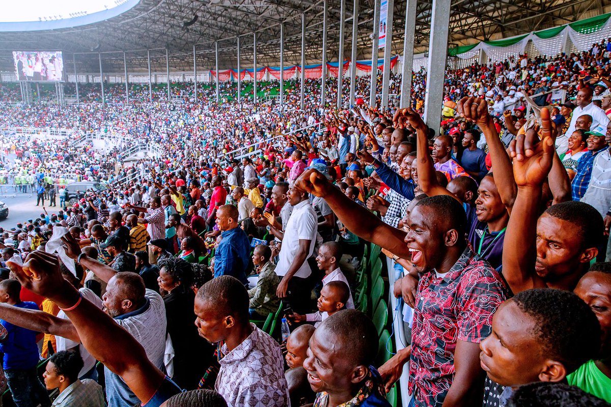 PDP Pulls Massive Crowd On A 3x Bigger Venue Than The APC Campaign ...