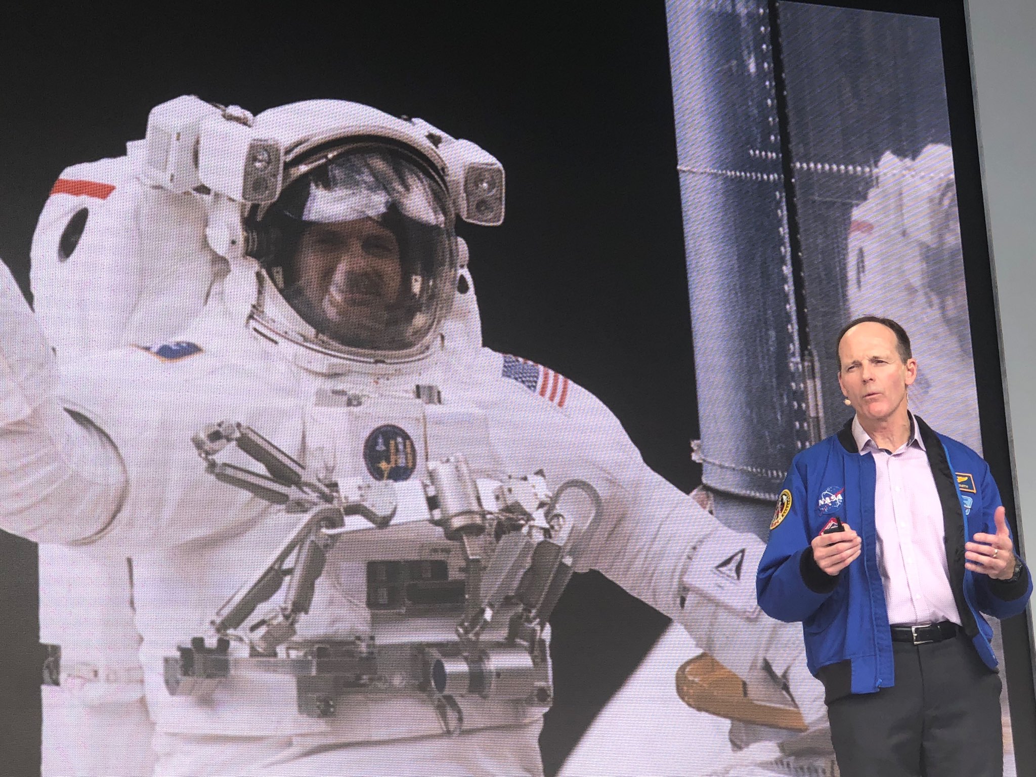 Steven Smith Astronaut