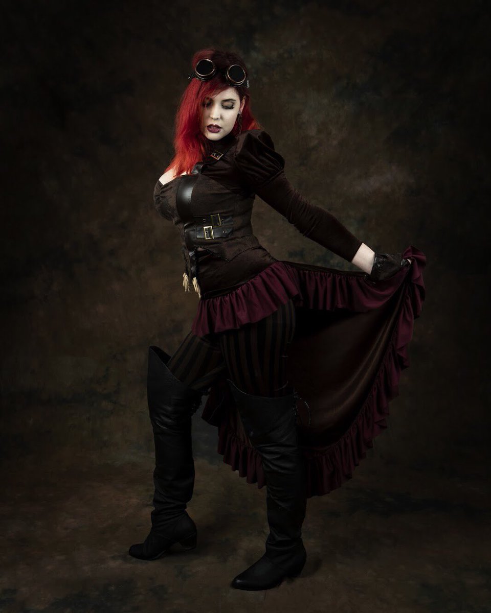 Amber Lee Connors (@AmberLeeConnors) さんのコスプレ作品まとめ (25 件) - Twoucan