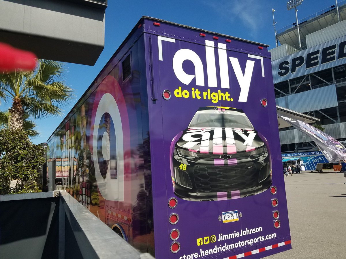 Ally will give out free new merch to fans who are wearing old Lowes 48 ...