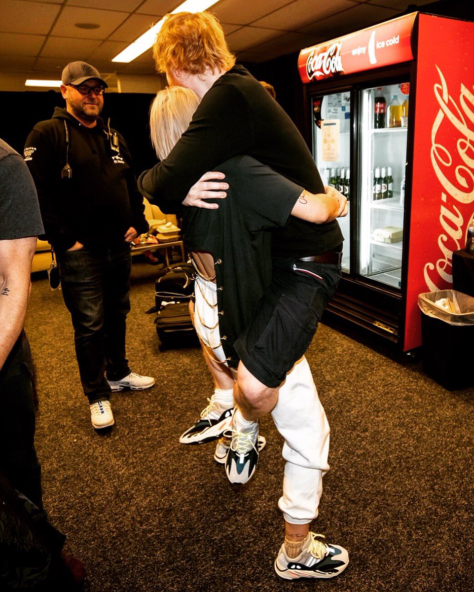 136 best Twitter Fart images on Pholder | Fart, Ollyofficial and Aaron Doh