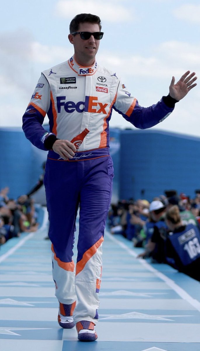 Darren Rovell with quite possibly the strangest Daytona 500 take. : r ...