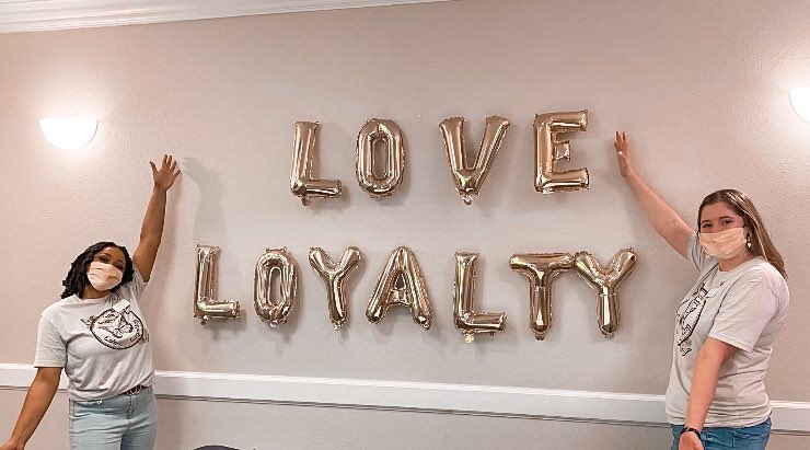 Gamma Phi Beta Hand Symbol