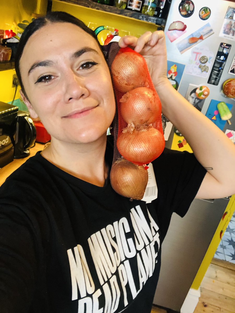 Elena Rowe's Instagram, Twitter & Facebook on IDCrawl