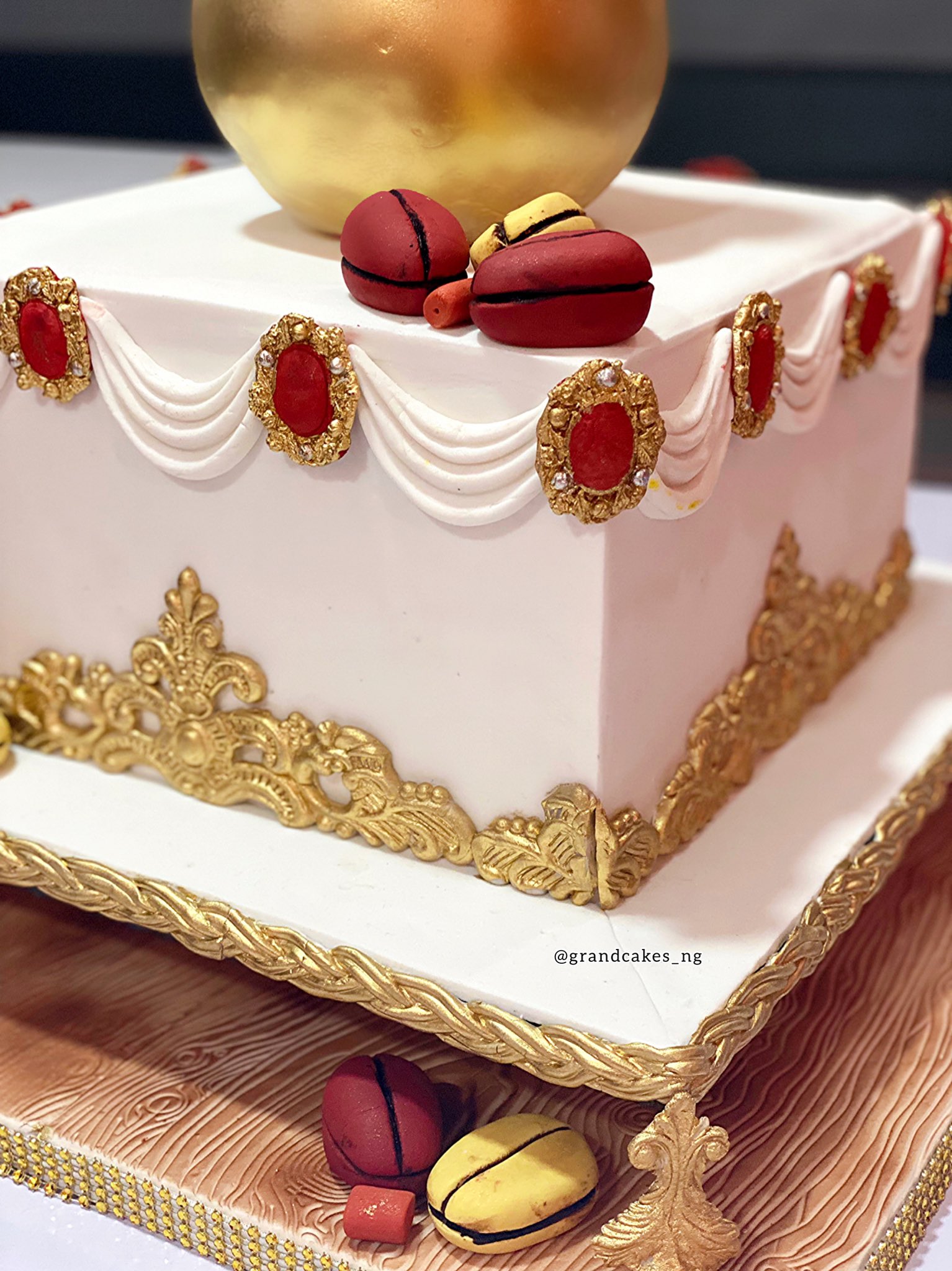 Nigerian Traditional Wedding Cake