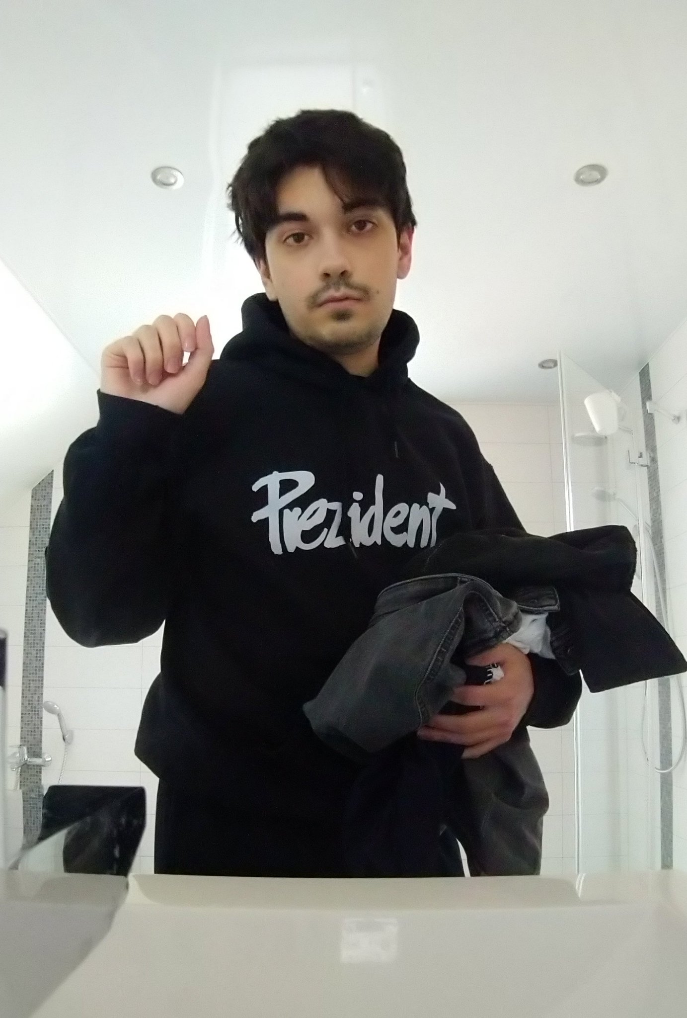 Femboy Rapping On Twitter Reminder That This Femboy Has A Beard and Does Laundry Boywife femboy-rapping-on-twitter-reminder-that-this-femboy-has-a-beard-and-does-laundry-boywife