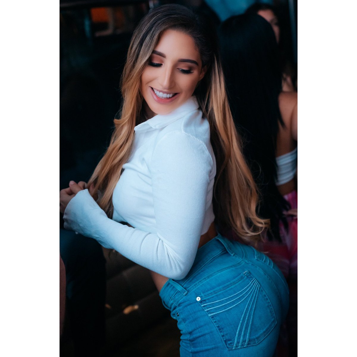 https://t.co/SeJGcLZzax 🤍 Abella Danger @abella_danger