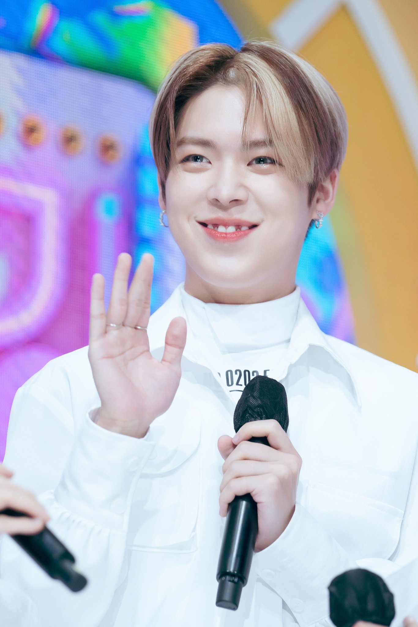 YEONHO THAILAND on Twitter: "[📷] 210829 ภาพยอนโฮจาก Inkigayo PD Note ©https://t.co/NW6JI54u3n # ...