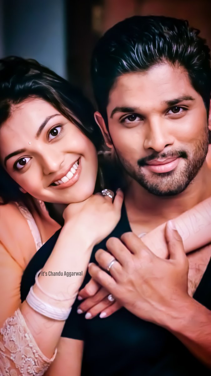 Kajal Agarwal And Allu Arjun In Yevadu