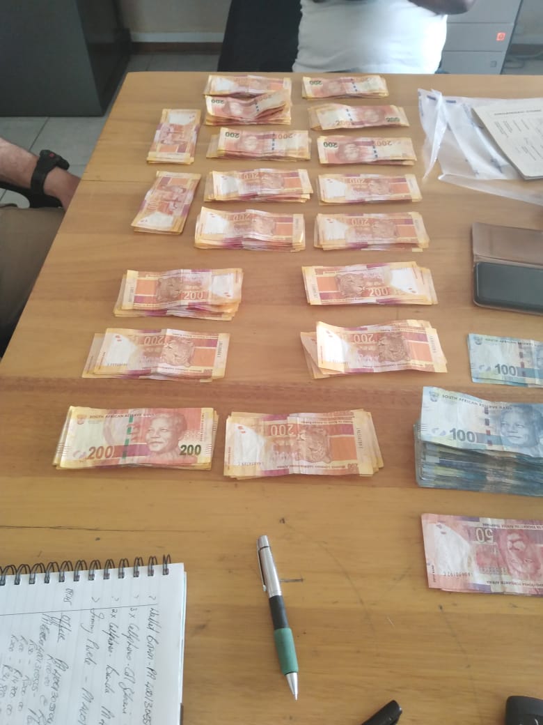 Sa Police Service ๐ฟ๐ฆ On Twitter Sapshq On Friday The Hawks Members