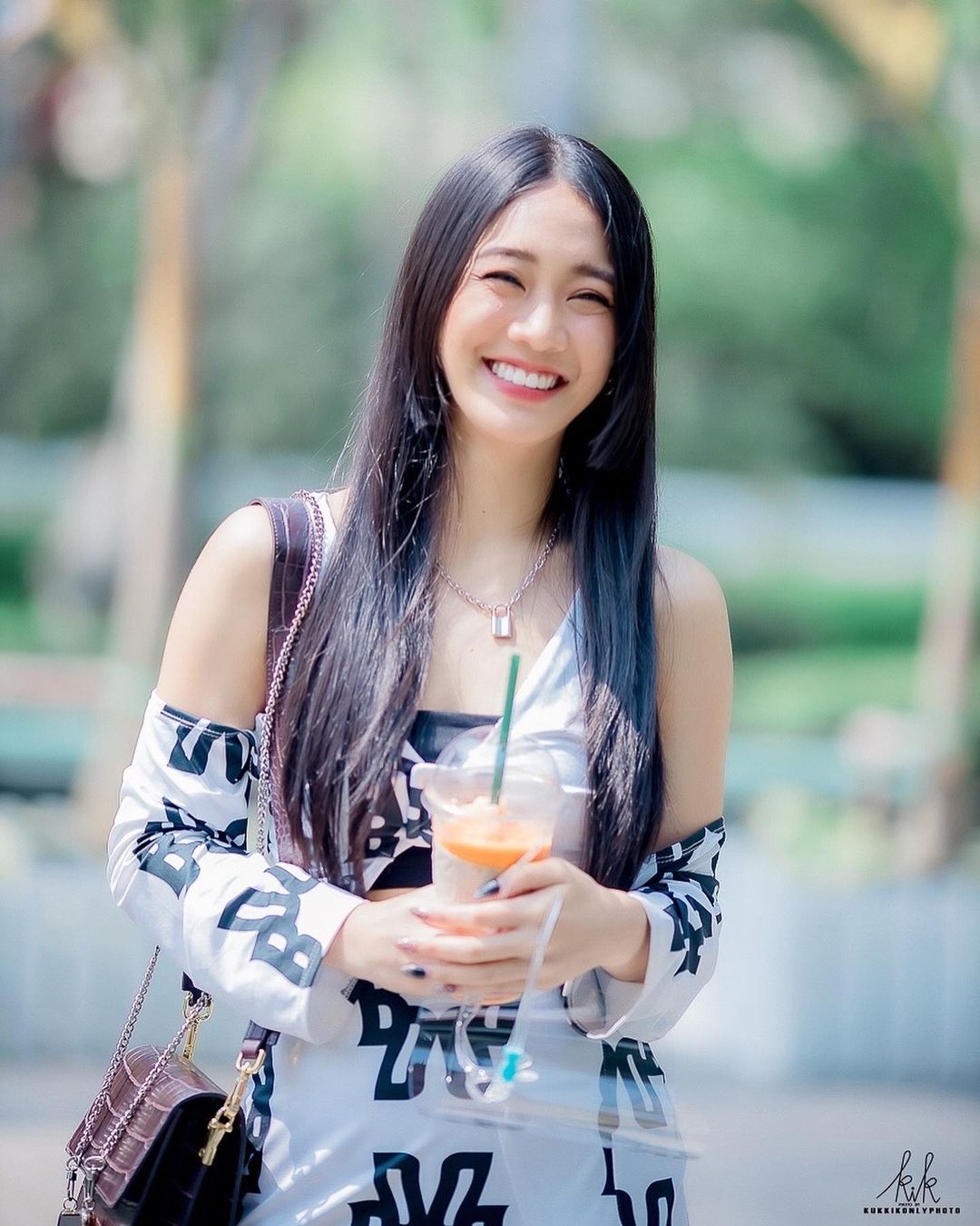 Mind 4EVE_Official FanClub on Twitter: "{ 08/09/21 } IG Update: kokkikonlyphoto MIND 🤍 #MIND4EVE ...