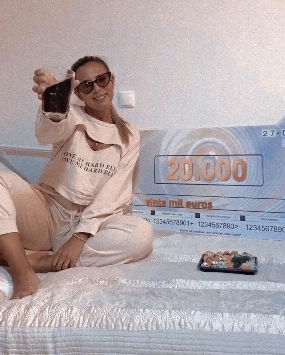 Andreia Alves 🍸 (@Andreia74758650) | Twitter