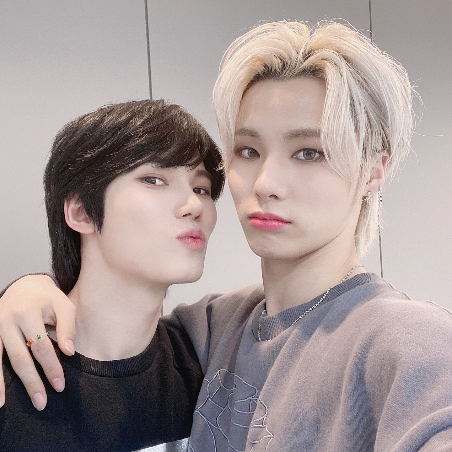 E'LAST(엘라스트) on Twitter: "승엽이형 생일 축하해요 •̑‧̮•̑ ~ #ELAST #엘라스트 #wonhyuk #원혁…