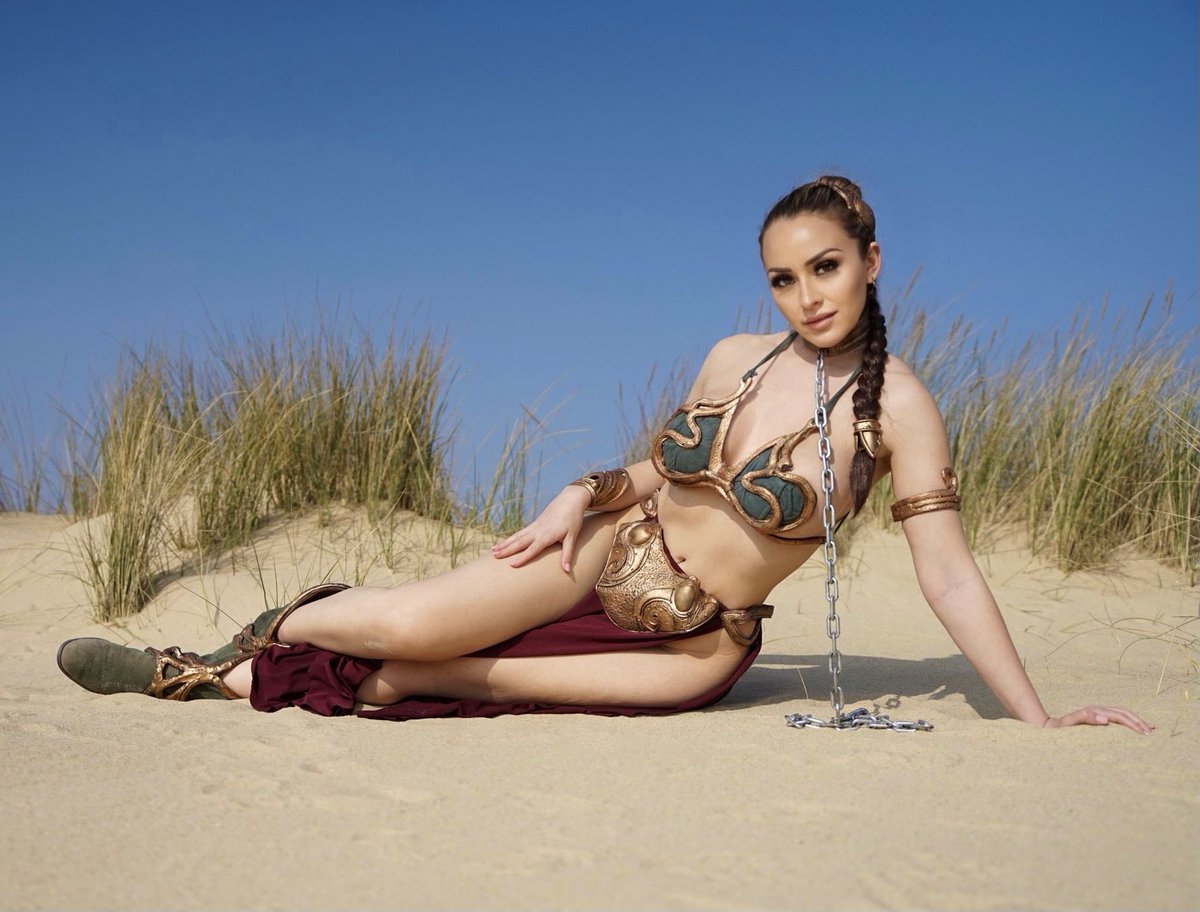 Tabitha Lyons on Twitter: "My Leia set is now on @onlyfans 💙 https://t.co/gjvSMVdsiV…