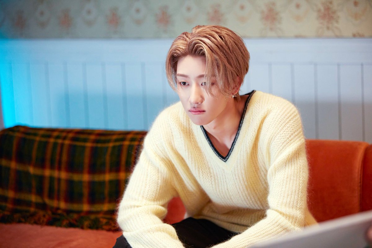 SEVENTEEN Fancafe & Weverse on Twitter: "#THE8 (Side By Side) MV Behind Sketch #디에잇 #SEVENTEEN ...