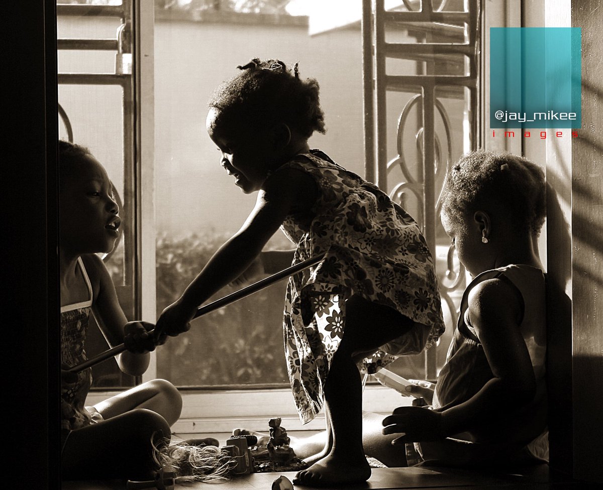 Let me color your timeline with some of my pictures from 6years ago ...