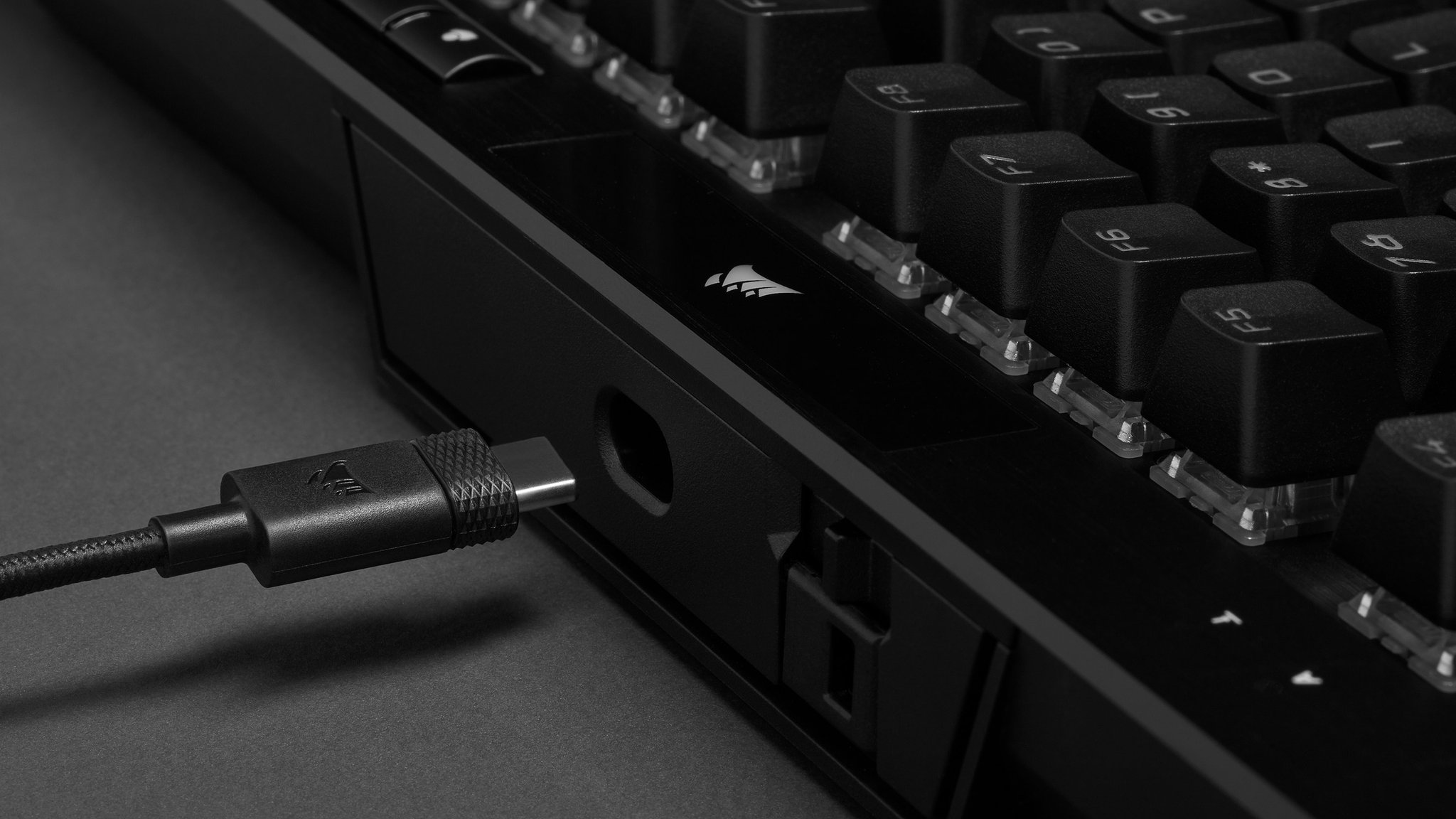 CORSAIR On Twitter Don t Be Tied Down By Cables K70 Has A corsair-on-twitter-don-t-be-tied-down-by-cables-k70-has-a