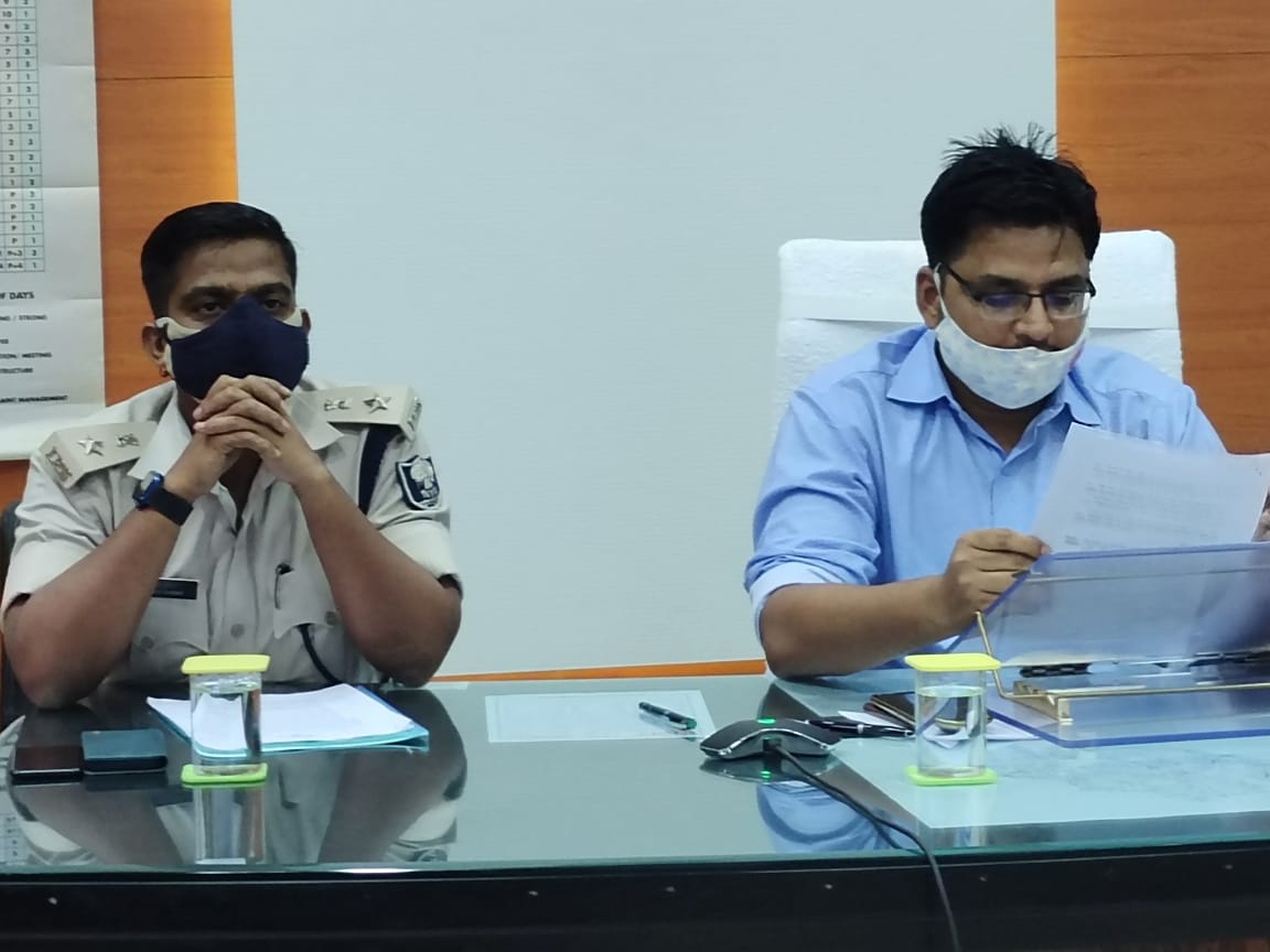 IPRD Bihar on Twitter: "बेगूसराय: जिला पदाधिकारी अरविंद कुमार वर्मा एवं पुलिस अधीक्षक अवकाश ...