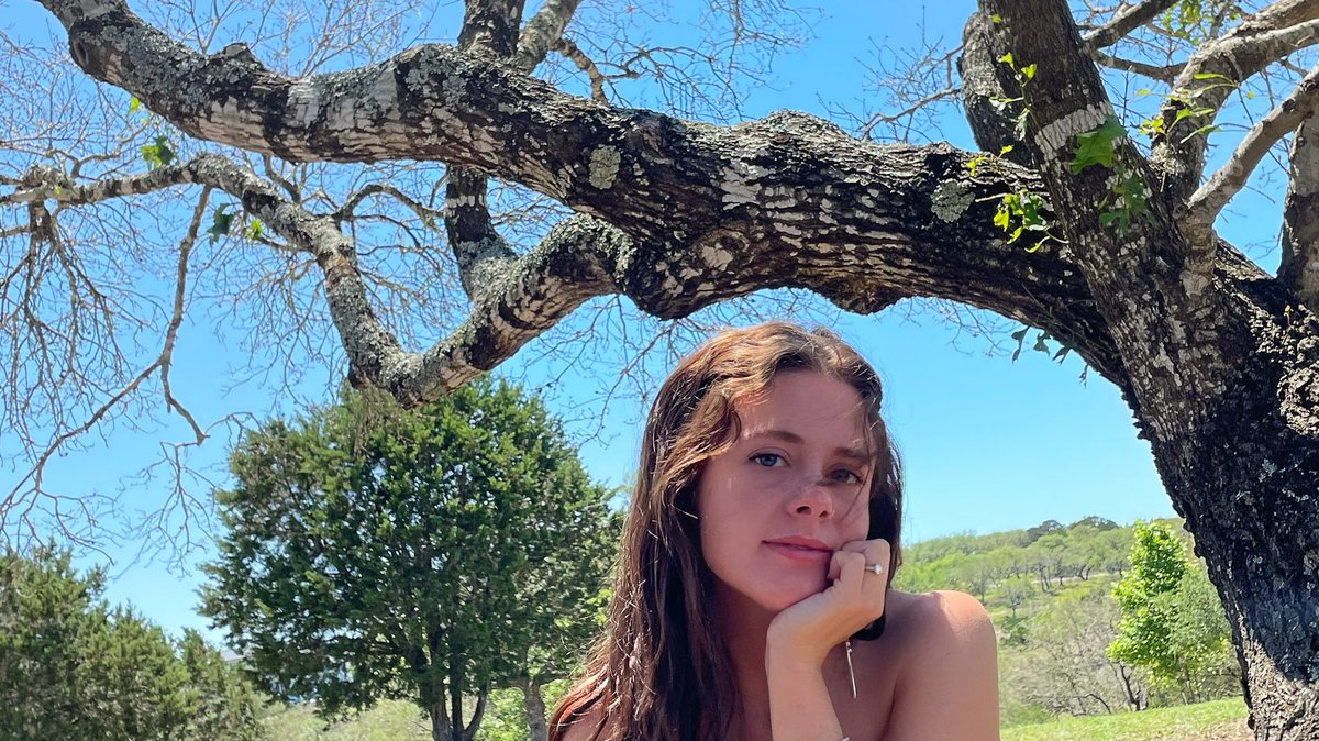 leahhh :) (@leahmariaa_) | Twitter