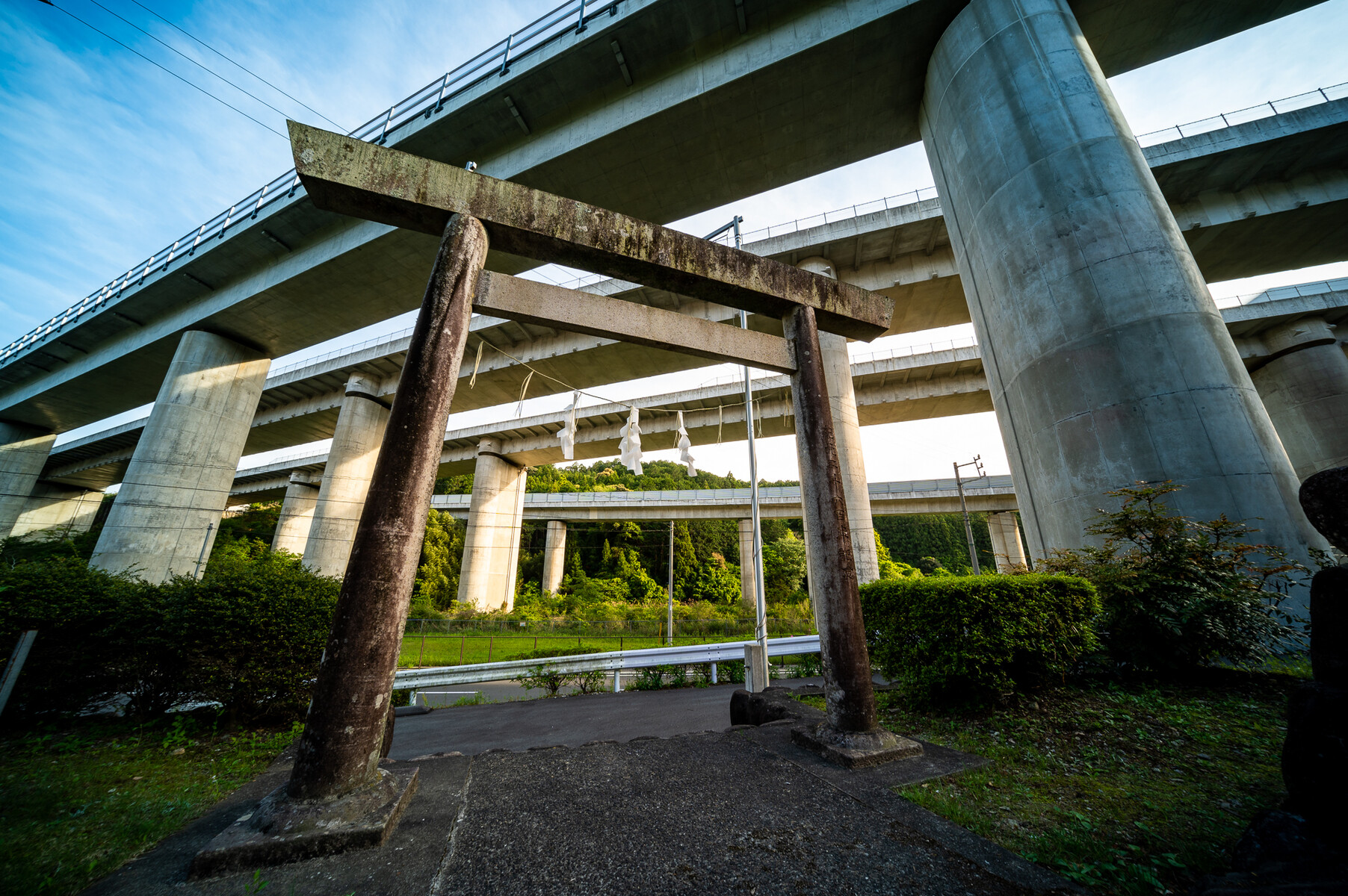 dokubutu on Twitter: "文明と文化が 交錯している。 https://t.co/dx2VGQcAVR" / Twitter