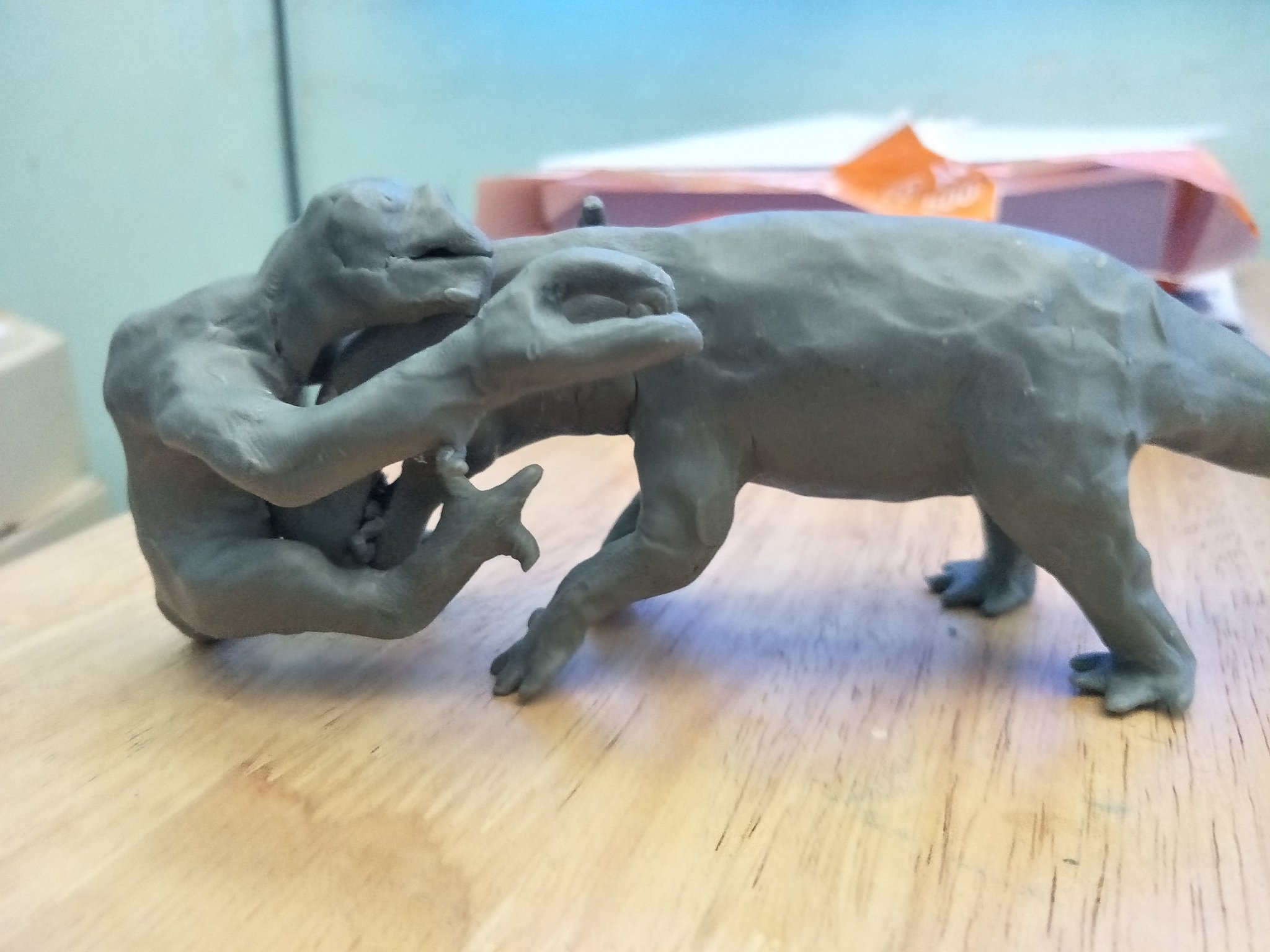 Tangmo Mopet on Twitter: "Let them fight…