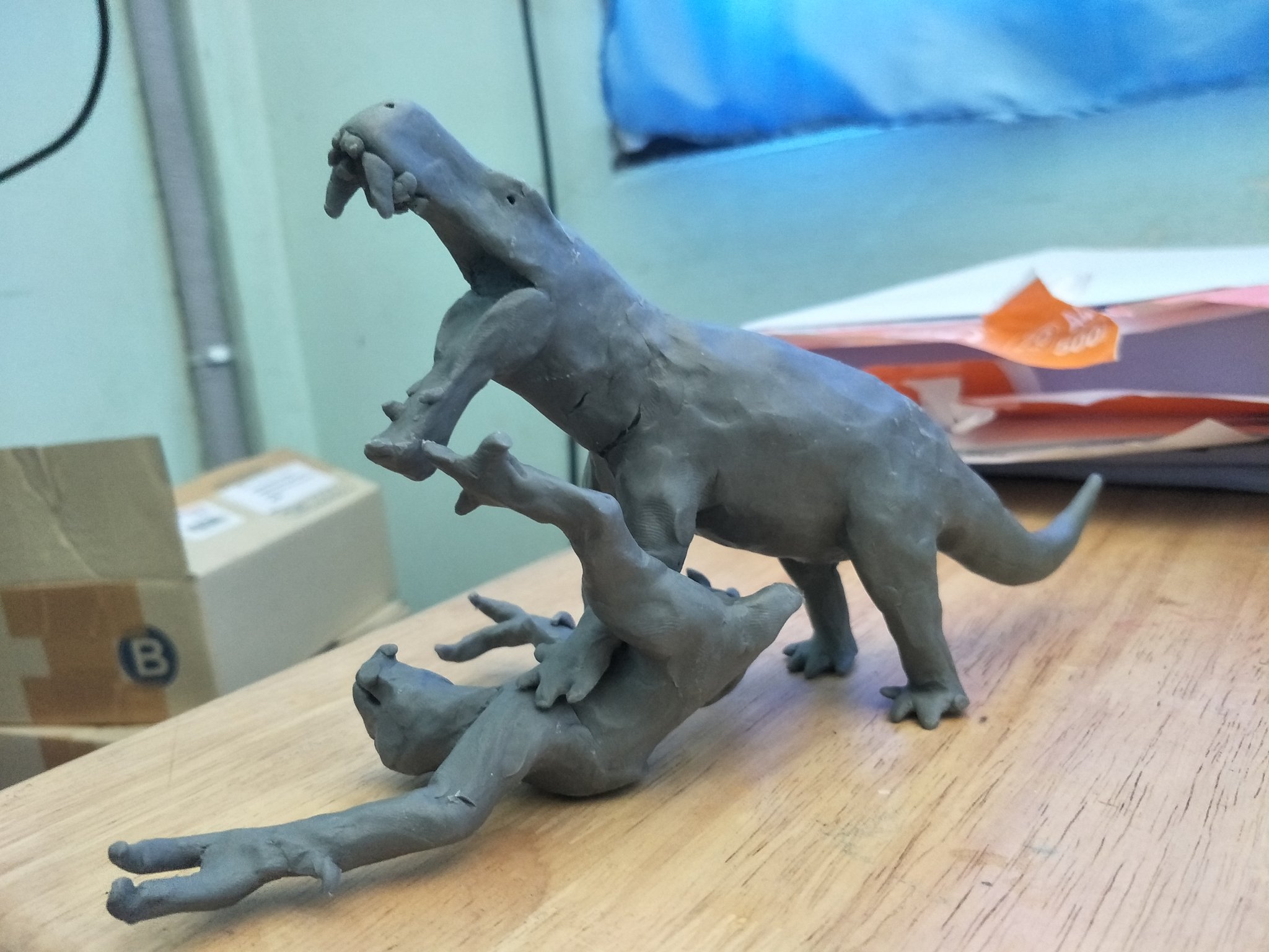 Tangmo Mopet on Twitter: "Let them fight…