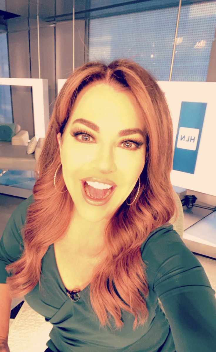 Robin Meade No Makeup