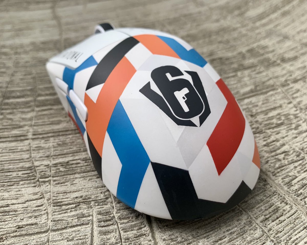 [Dova] Custom Six Invitational G-Pro Superlight for Pengu : r/R6ProLeague