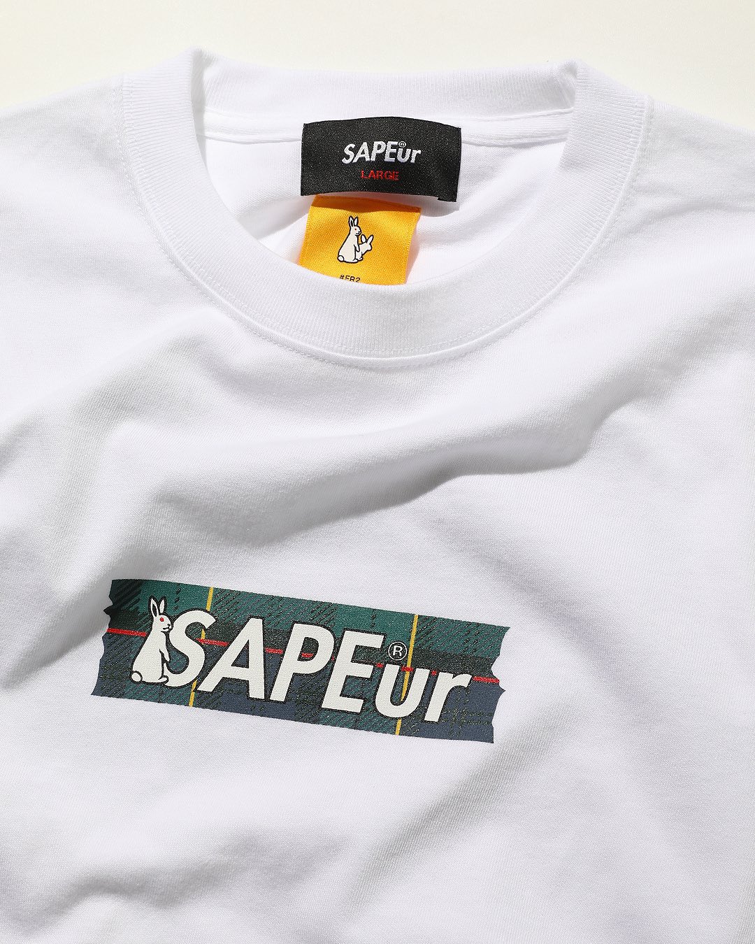 【在庫有】 FR2 DOKO x SAPEur コラボT ホワイト Tシャツ/カットソー(半袖/袖なし) - bangkokperfume.com