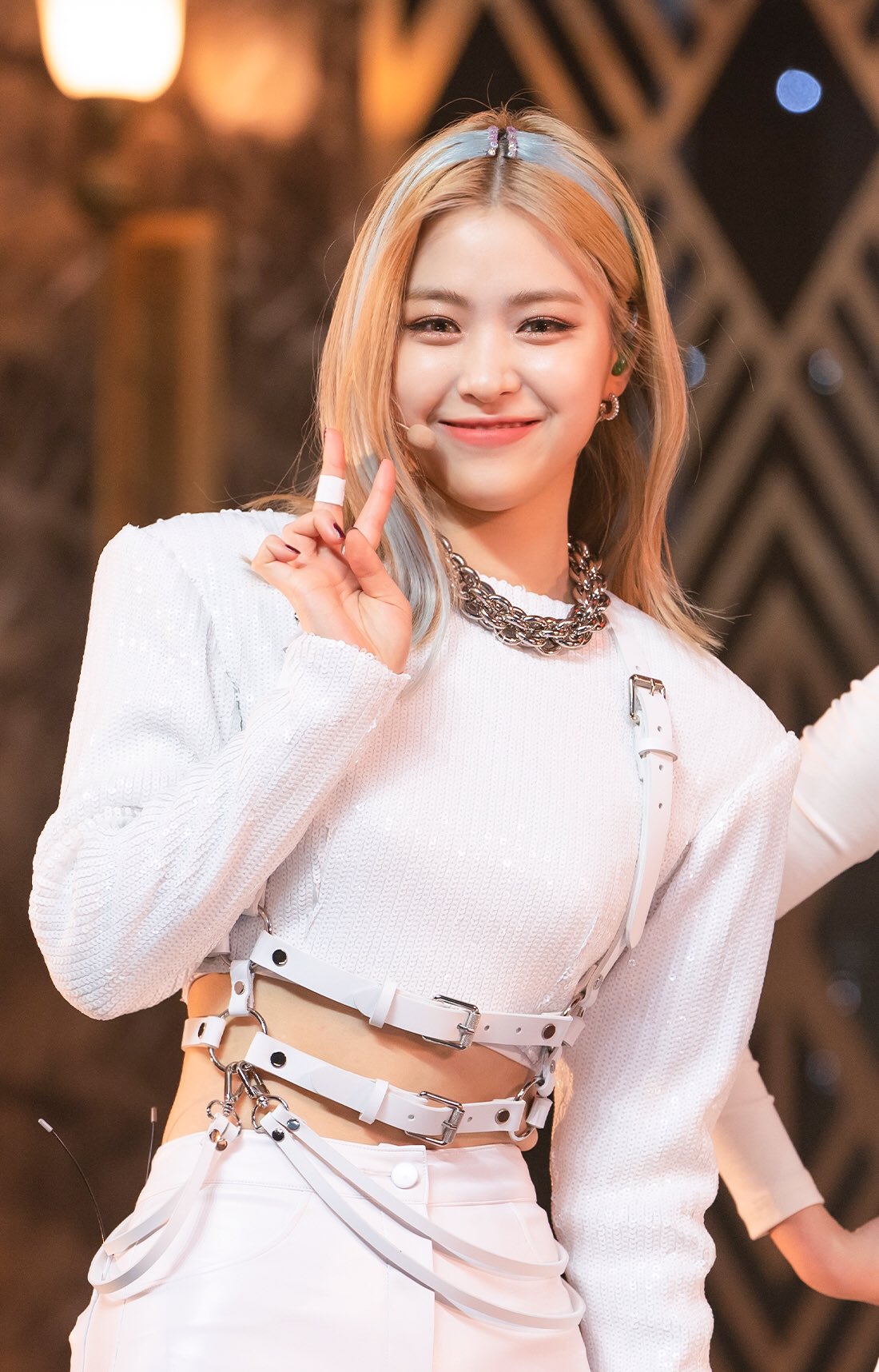 ryujin pics on Twitter: "210502 sbs inkigayo pd note…