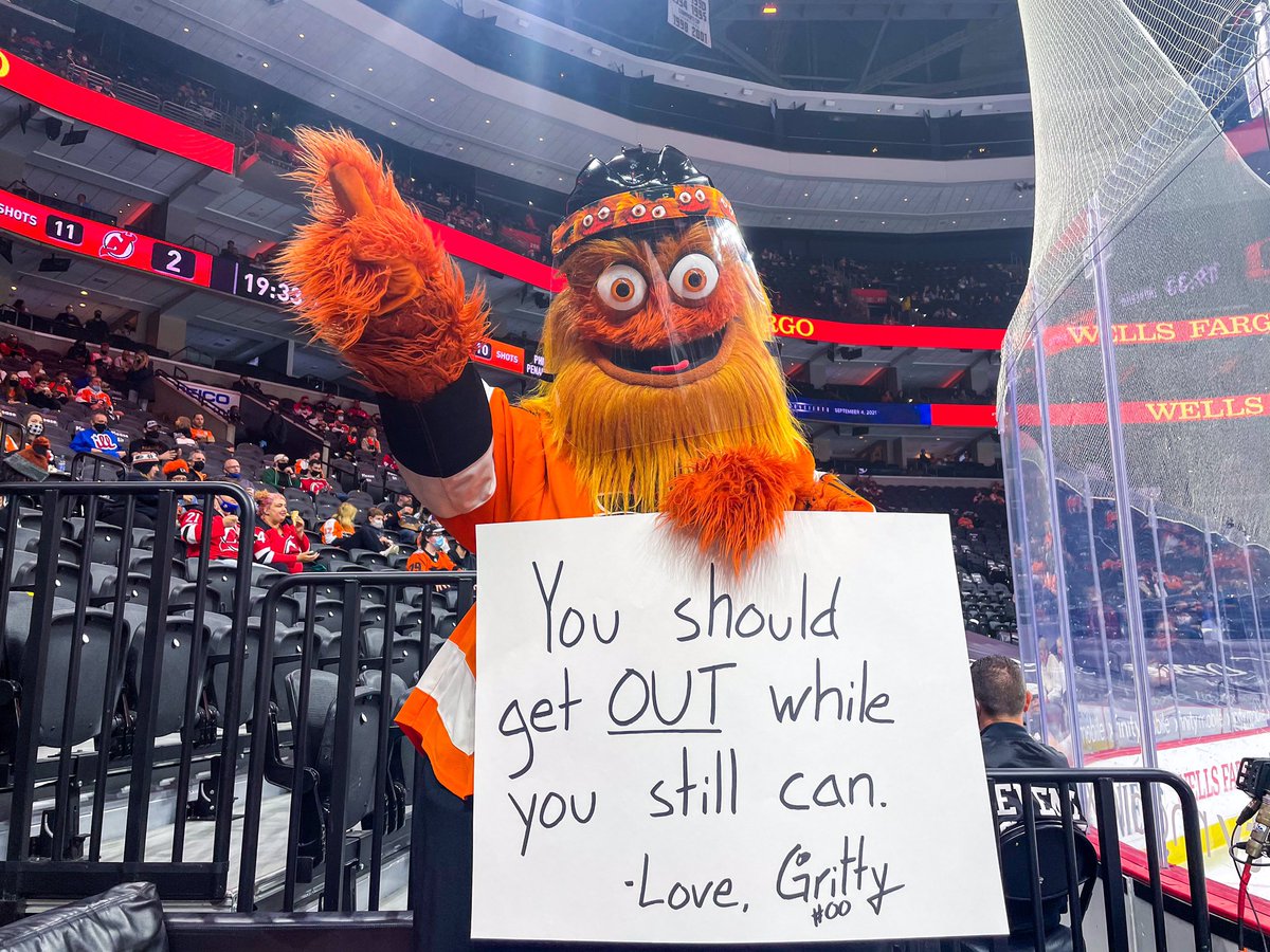 [Gritty] Don't mess with Gritty when you're trying to get a date. : r ...