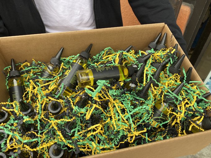 TW Pornstars - Flocko_508. Pictures and videos from Twitter. Page 4